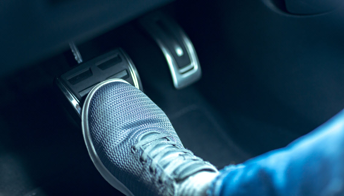 Tips to Avoid Brake Pedal Pulsation in a BMW